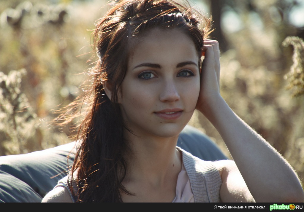 Emily Rudd | Пикабу