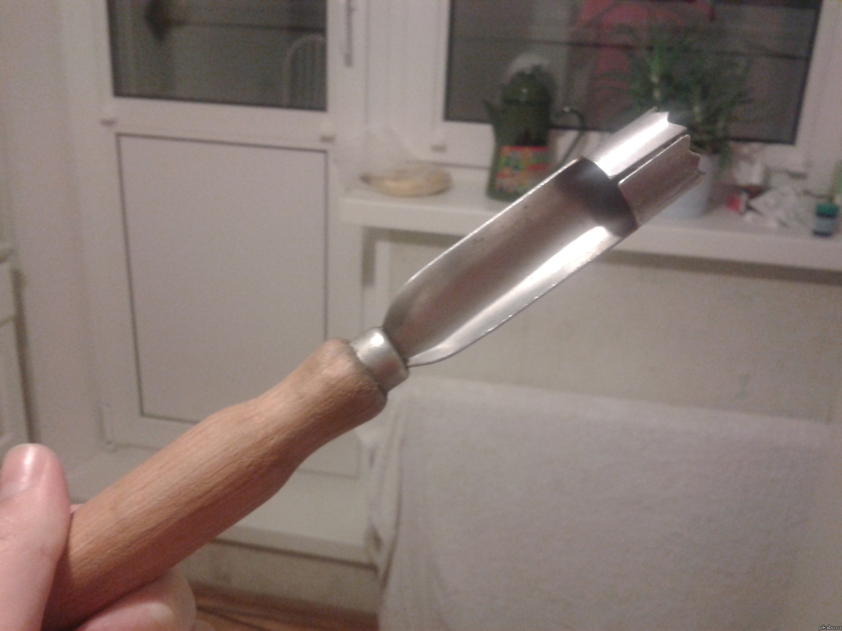 Прибор для вырезания глазного яблока) | Пикабу